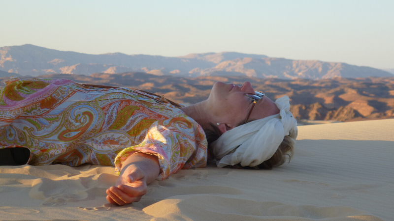 Mit Beduinen durch die Wüste: Wie du zum Wesentlichen kommst! - Dr ...